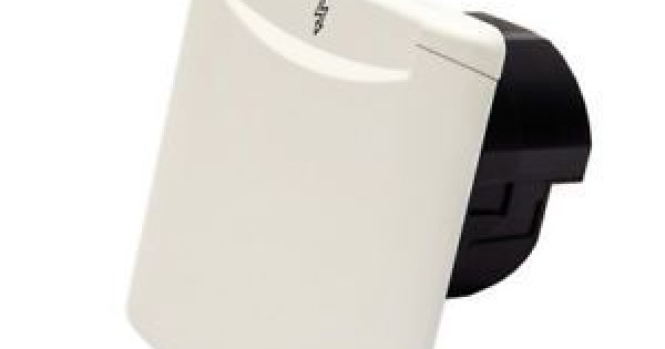 Camper/Caravan External 240v Socket White Magnetic